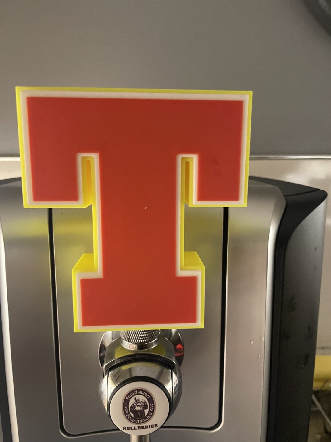 Tennents perfect draft Pro HANDLE